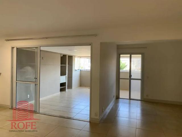 Apartamento com 3 Quartos e 5 banheiros à Venda, 143 m² por R$ 1.890.000