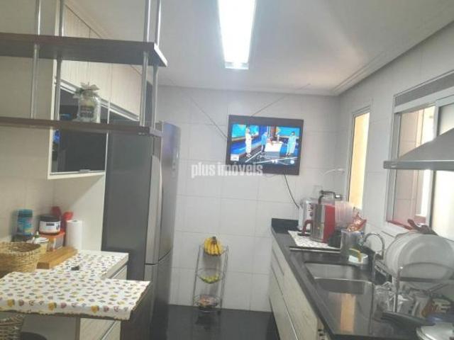 Apartamento com 3 Quartos e 5 banheiros à Venda, 150 m