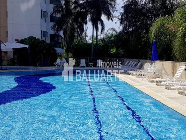 Apartamento com 3 Quartos e 5 banheiros à Venda, 162 m² por R$ 1.200.000
