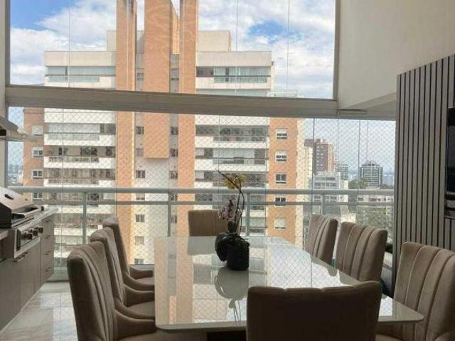 Apartamento com 3 Quartos e 5 banheiros à Venda, 163 m²