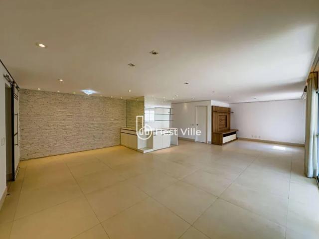 Apartamento com 3 Quartos e 5 banheiros à Venda, 202 m² por R$ 2.180.000