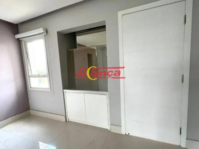 Apartamento com 3 quartos e 5 banheiros a venda, 220m² em guarulhos