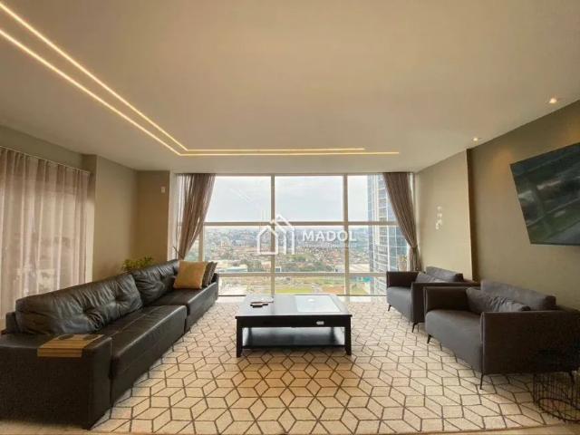 Apartamento com 3 Quartos e 5 banheiros à Venda, 310 m² por R$ 1.890.000