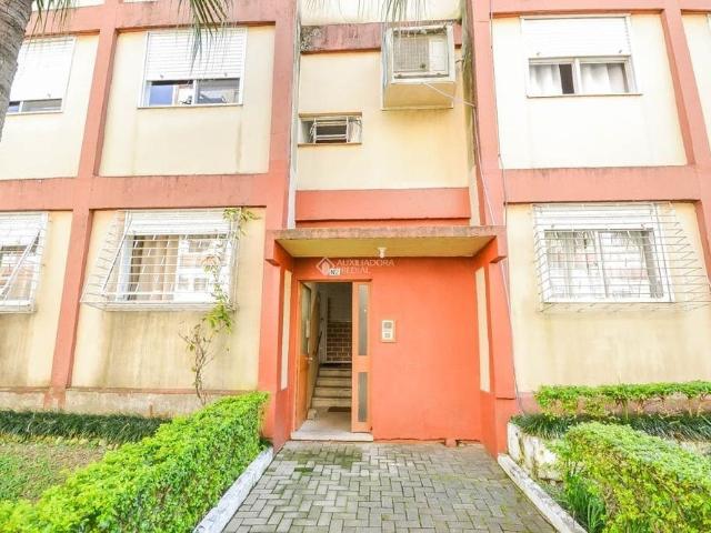 Apartamento com 3 quartos e 61m² para alugar em Camaquã, Porto Alegre