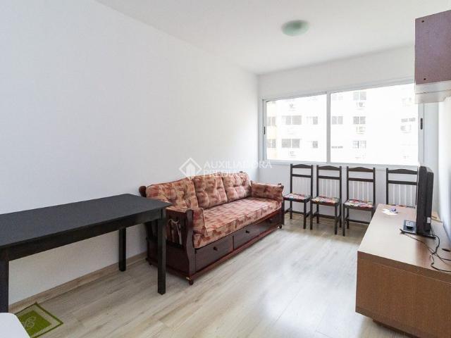 Apartamento com 3 quartos e 66m² para alugar em Partenon, Porto Alegre
