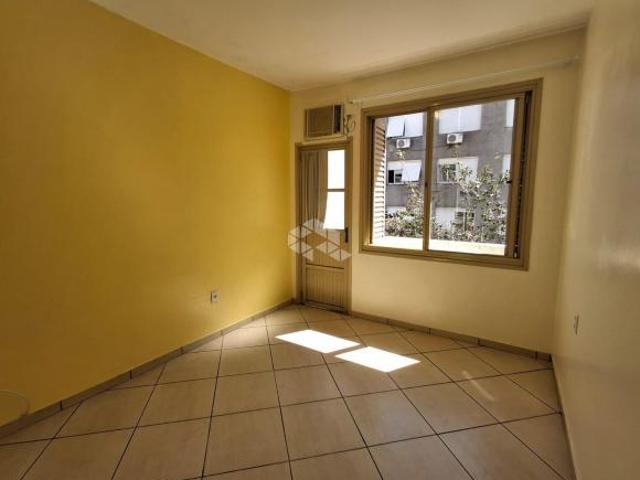 Apartamento com 3 quartos e 73m² à venda em Centro Histórico, Porto Alegre