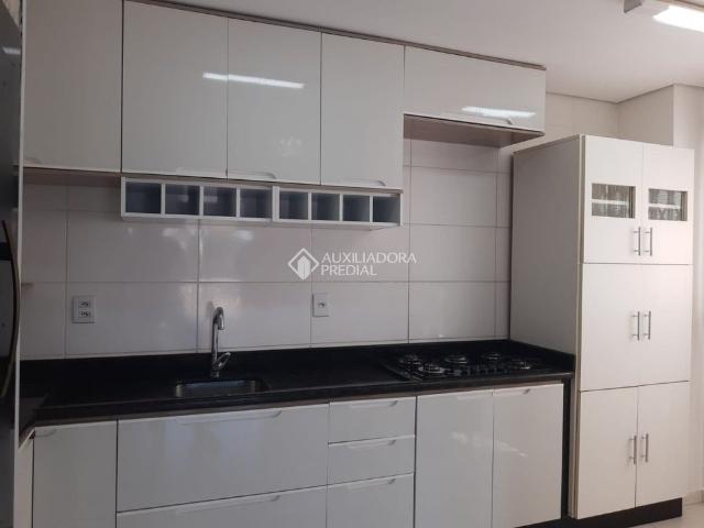 Apartamento com 3 quartos e 78m² para alugar em City, Cachoeirinha