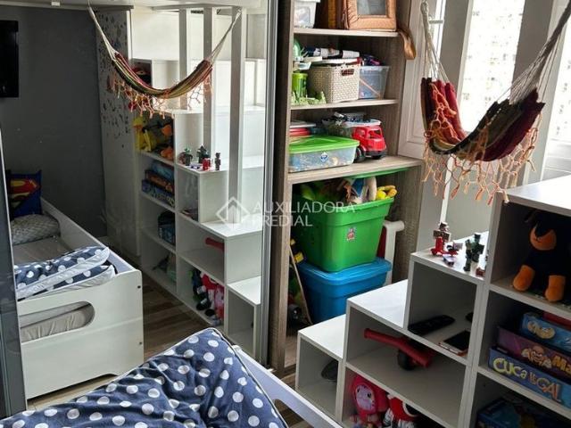 Apartamento com 3 quartos e 79m² para alugar em São Sebastião, Porto Alegre