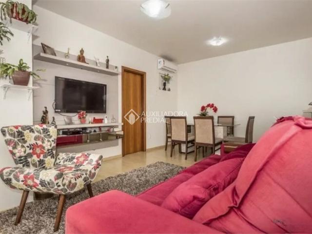 Apartamento com 3 quartos e 82m² para alugar em Passo d'Areia, Porto Alegre