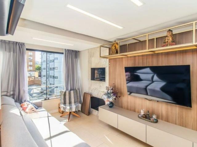 Apartamento com 3 quartos e 84m² para alugar em Boa Vista, Porto Alegre