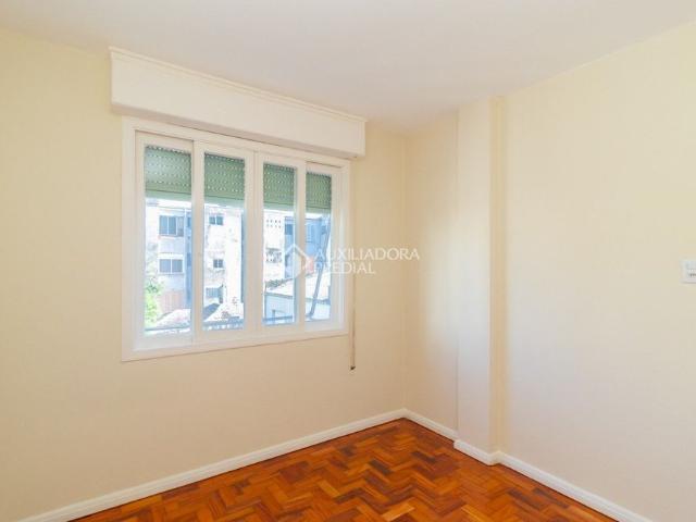 Apartamento com 3 quartos e 85m² para alugar em Azenha, Porto Alegre