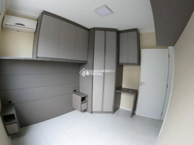 Apartamento com 3 quartos e 88m² para alugar em Itacorubi, Florianópolis