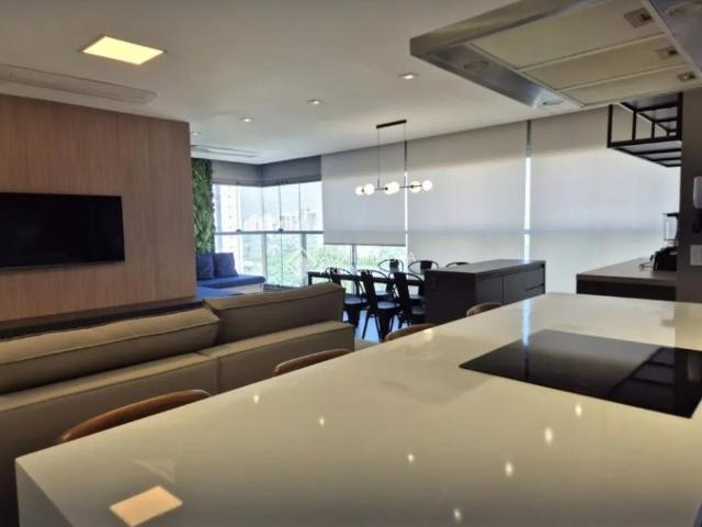 Apartamento com 3 quartos e 95m² para alugar em Vila Olímpia, São Paulo