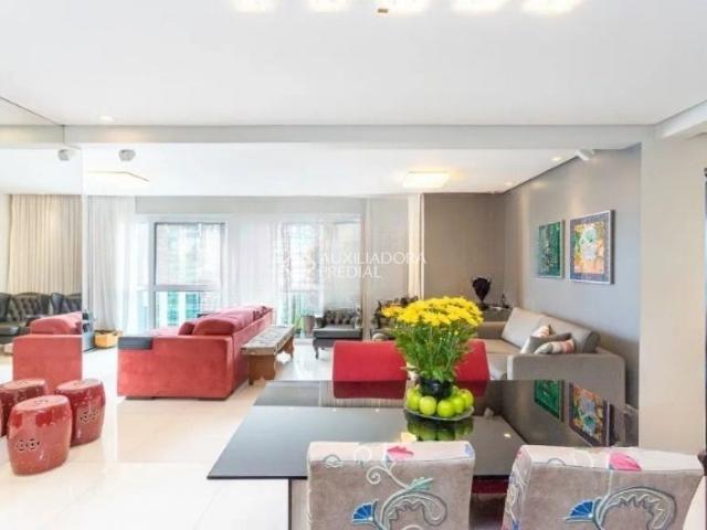 Apartamento com 3 quartos e 97m² para alugar em Boa Vista, Porto Alegre