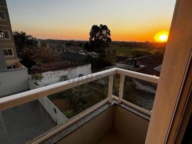 APARTAMENTO COM 3 QUARTOS E VISTA DE TIRAR O FOLEGO
