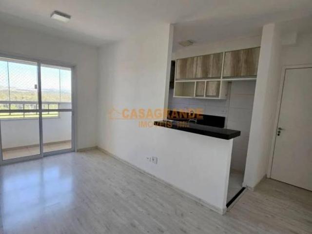 Apartamento com 3 quartos Edifício Ecoville