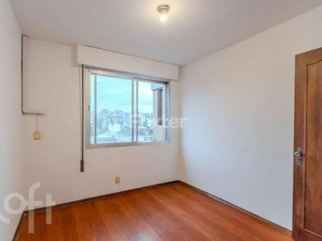 Apartamento com 3 quartos em Auxiliadora Porto Alegre RS