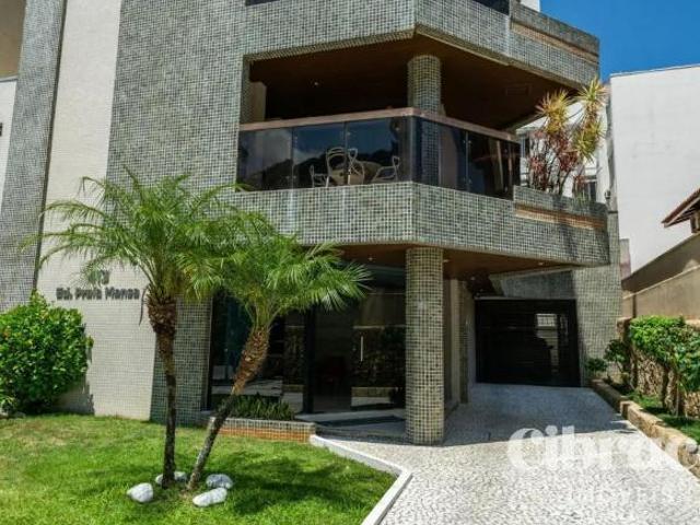 Apartamento com 3 quartos em Caiobá