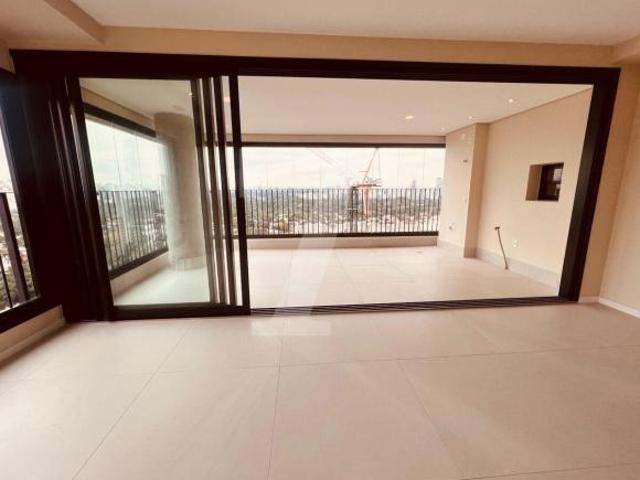 Apartamento com 3 quartos em Pinheiros