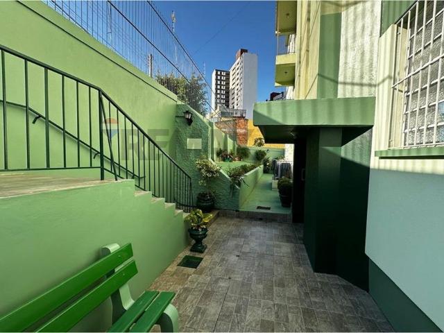 Apartamento com 3 quartos em Santa Maria, alugue já!