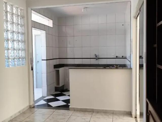 Apartamento com 3 quartos para alugar na Floresta, Belo Horizonte
