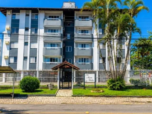 Apartamento com 3 quartos para alugar na Rua Benjamin Constant, 170, América, Joinville