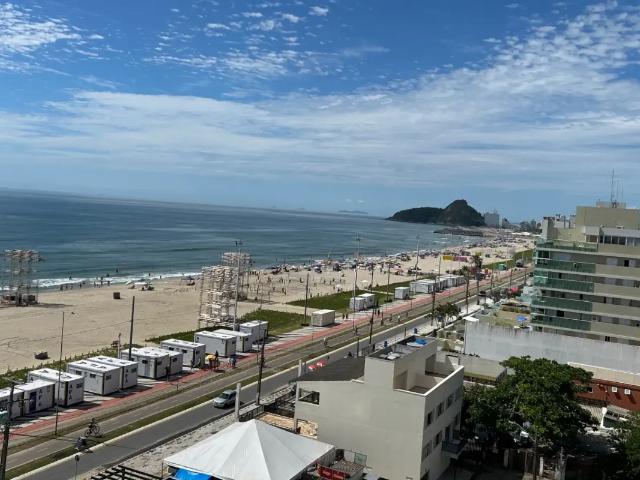 Apartamento com 3 quartos para alugar na Rua João Inácio Freire, 434, Centro, Matinhos