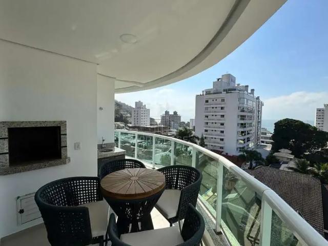 Apartamento com 3 quartos para alugar na Rua José Menescau do Monte, Cabeçudas, Itajaí