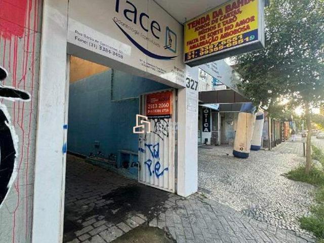 Apartamento com 3 quartos para alugar no bairro Barreiro, 87m²
