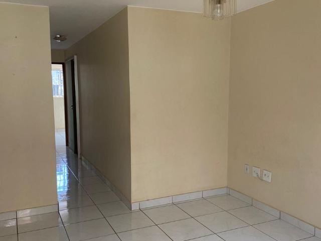 Apartamento com 3 quartos para alugar no bairro Núcleo Bandeirante, 70m²