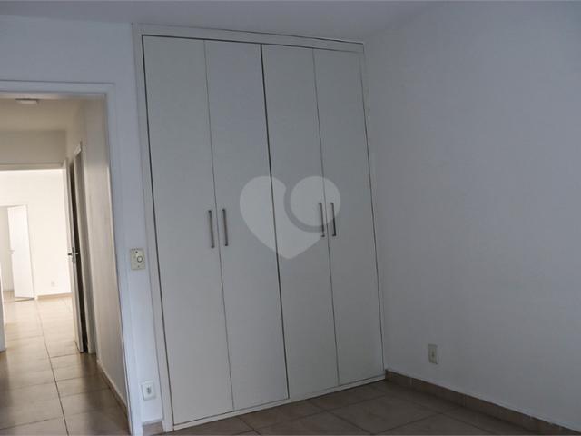 Apartamento com 3 quartos para alugar em Paraíso SP