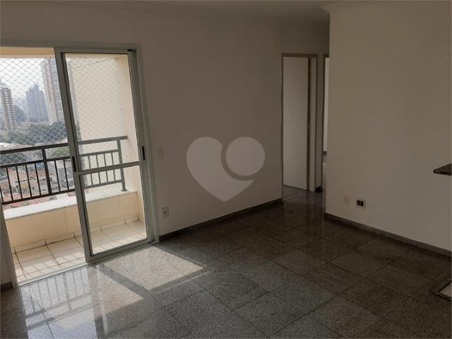 Apartamento com 3 quartos para alugar em Tatuapé SP