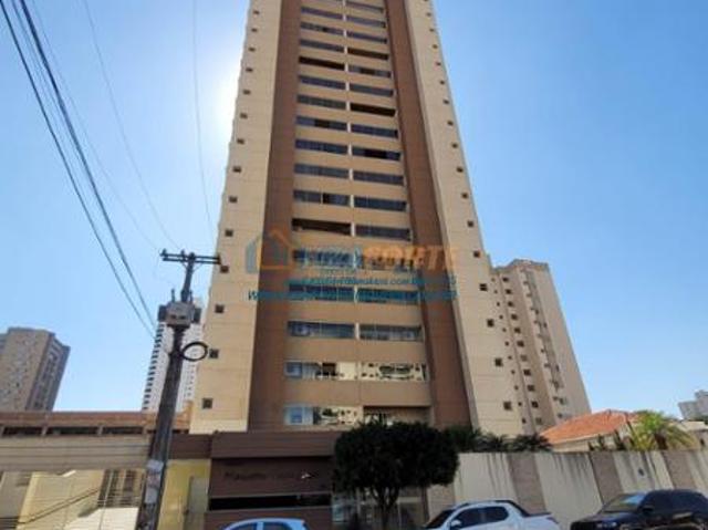 Apartamento com 3 Quartos para Alugar por R$ 5.000/mês