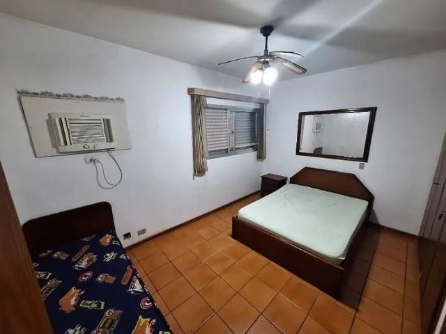 Apartamento com 3 Quartos para alugar, 144m² Pitangueiras