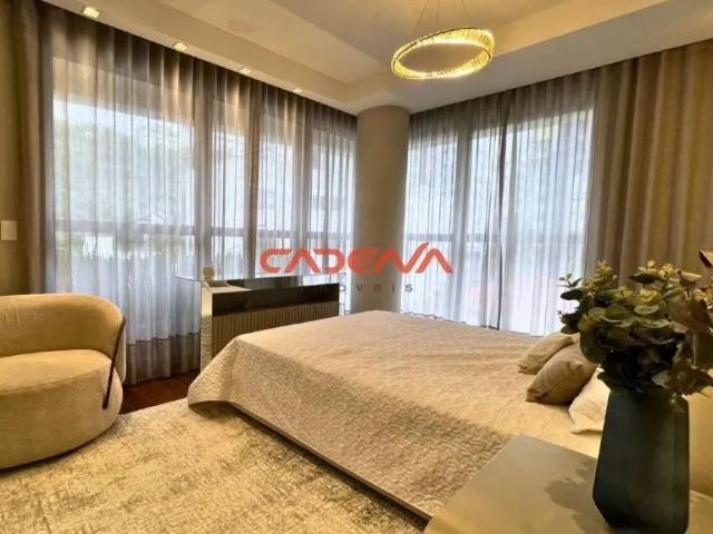 Apartamento com 3 Quartos para alugar, 153m² Água Verde