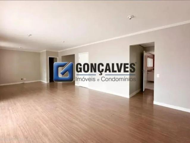 Apartamento com 3 Quartos para alugar, 155m² Planalto