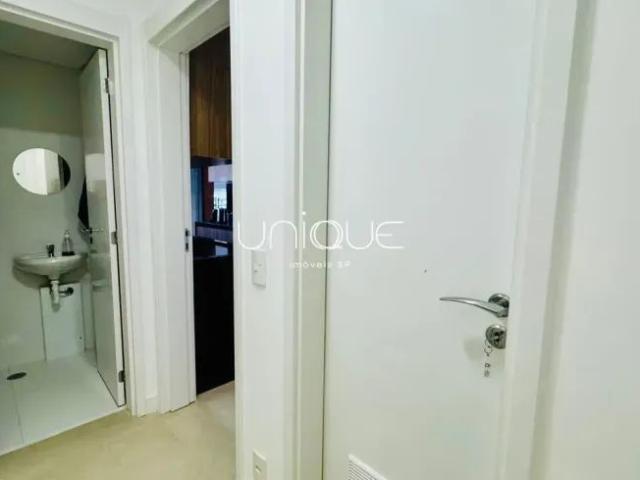Apartamento com 3 Quartos para alugar, 161m² Moema