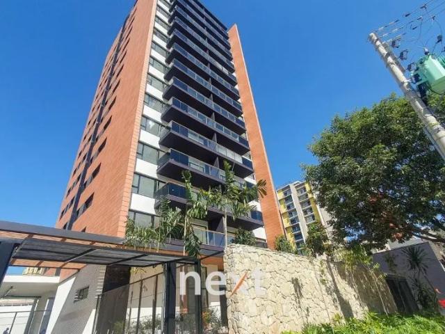 Apartamento com 3 Quartos para alugar, 170m² Cambuí