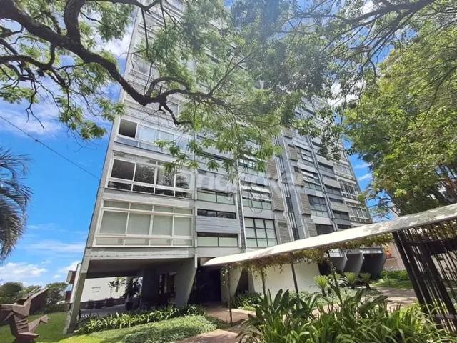 Apartamento com 3 Quartos para alugar, 194m² Moinhos de Vento
