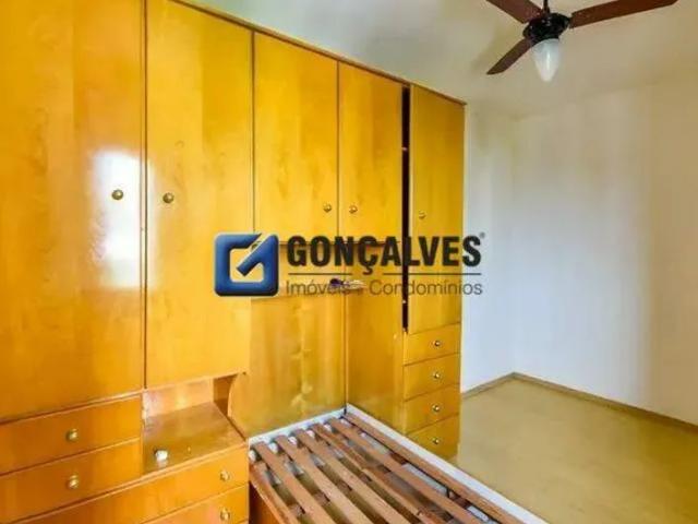 Apartamento com 3 Quartos para alugar, 107m² Centro