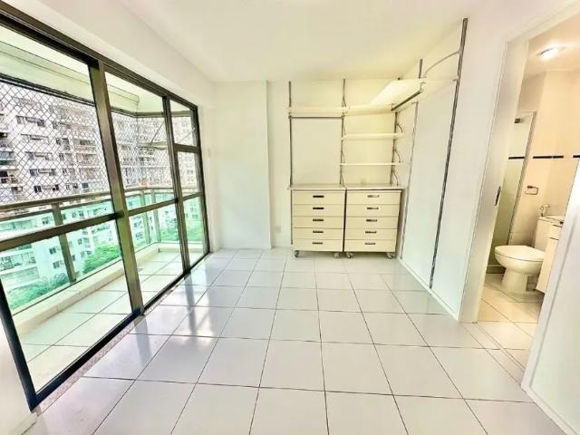 Apartamento com 3 Quartos para alugar, 110m² Barra da Tijuca