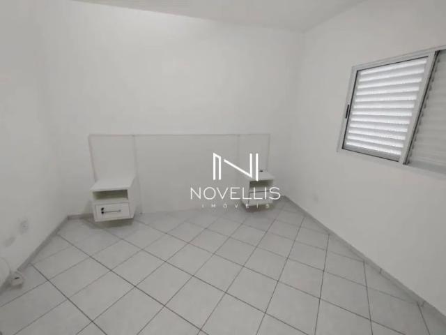 Apartamento com 3 Quartos para alugar, 110m² Santa Cruz dos Lazaros