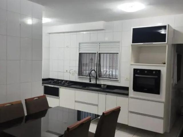 Apartamento com 3 Quartos para alugar, 112m² Jardim Alvorada