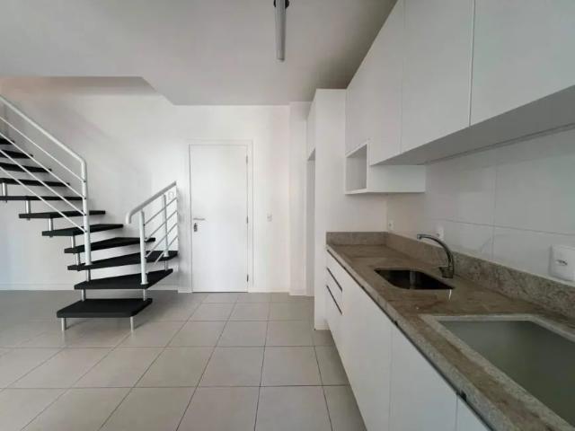 Apartamento com 3 Quartos para alugar, 116m² Córrego Grande