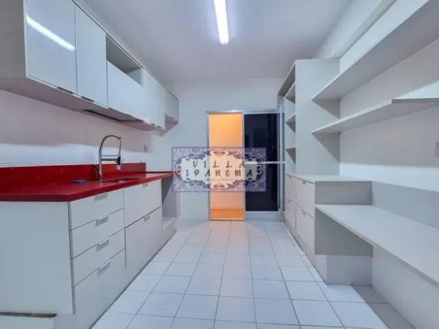 Apartamento com 3 Quartos para alugar, 130m² Gávea