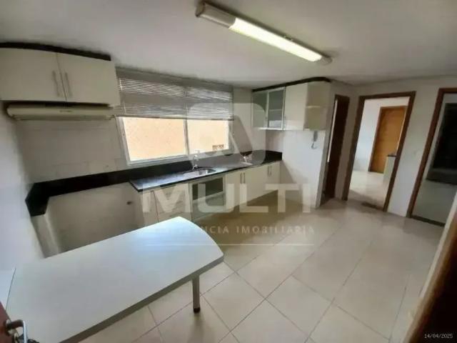 Apartamento com 3 Quartos para alugar, 130m² Nossa Senhora Aparecida