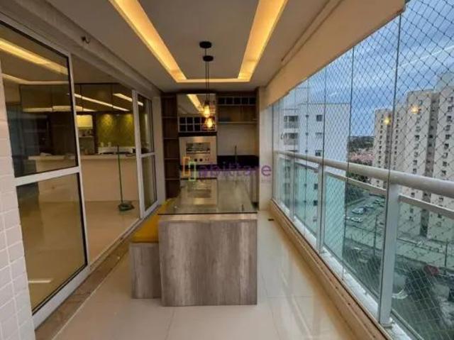 Apartamento com 3 Quartos para alugar, 131m² Alto do Calhau