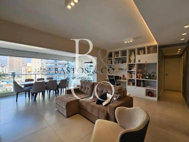 Apartamento com 3 Quartos para alugar, 132m² Brooklin