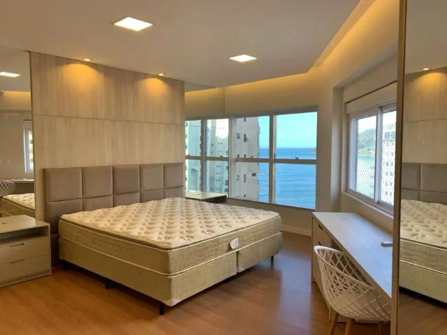 Apartamento com 3 Quartos para alugar, 137m² Quadra Mar Centro