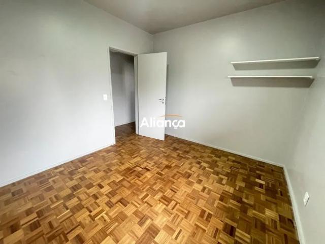 Apartamento com 3 Quartos para alugar, 134m² Rio Branco